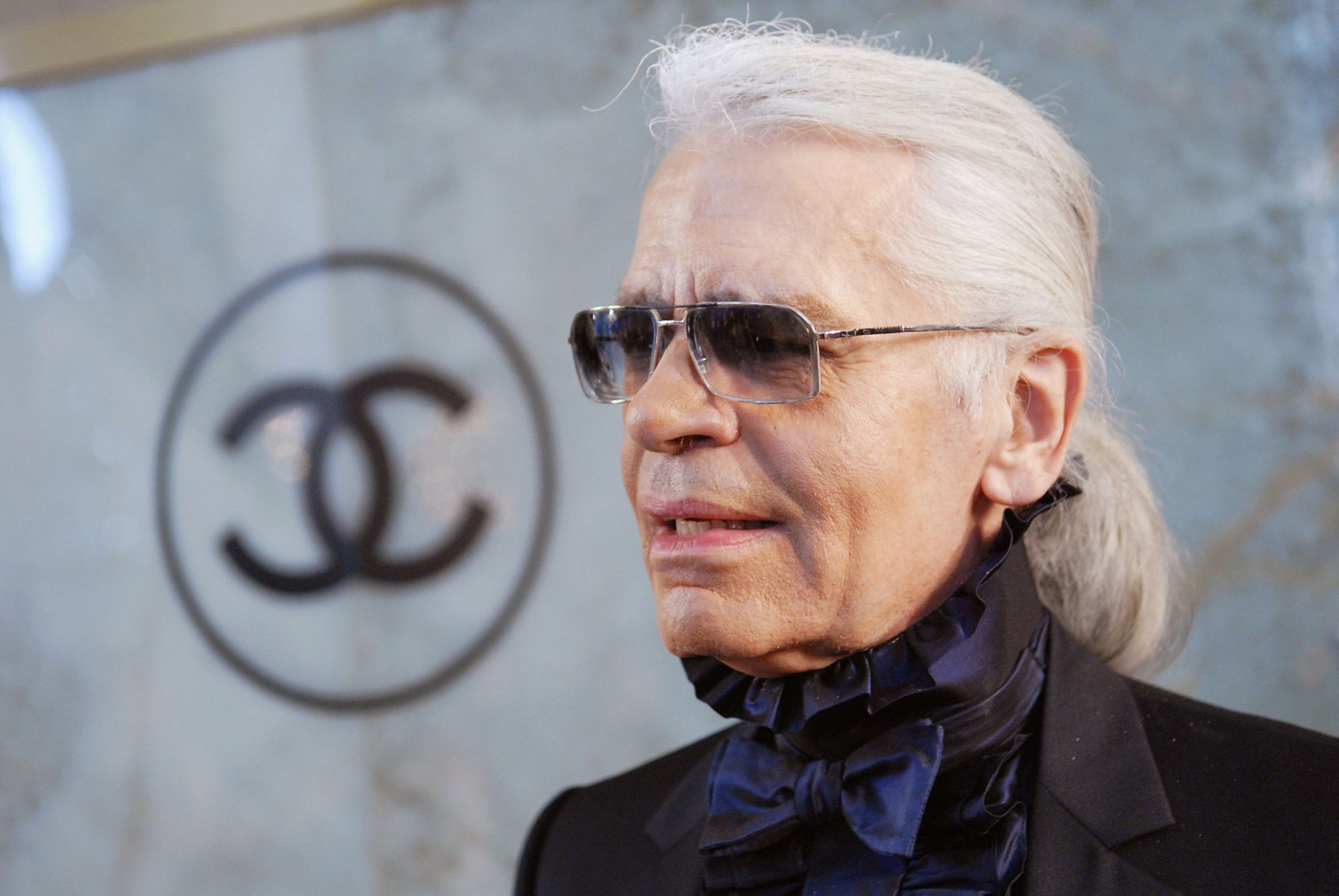 Karl Lagerfeld: Biografía completa del Káiser de la moda - Harper's Bazaar