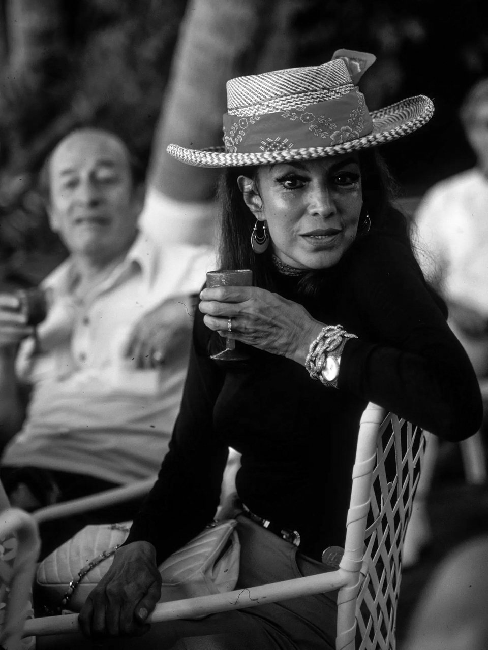 10 looks que María Félix puso de moda y hoy puedes seguir usando