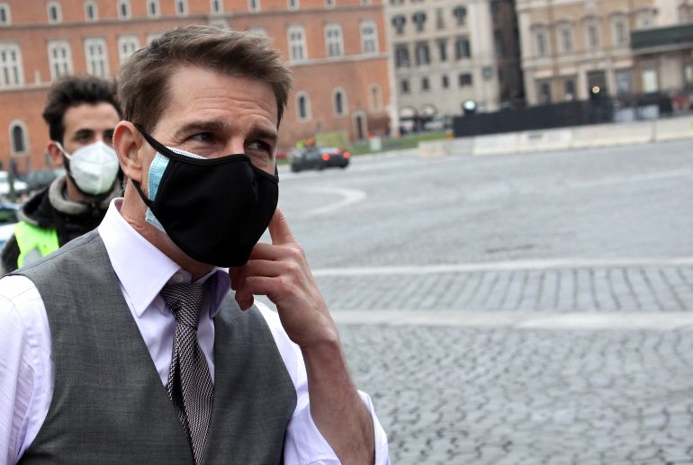 Tom Cruise "estrena" rostro, ¿qué se hizo?