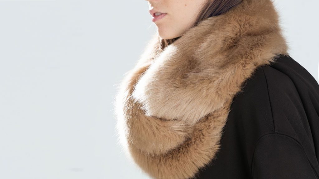 Aprende a combinar correctamente tu bufanda con tus outfits decembrinos